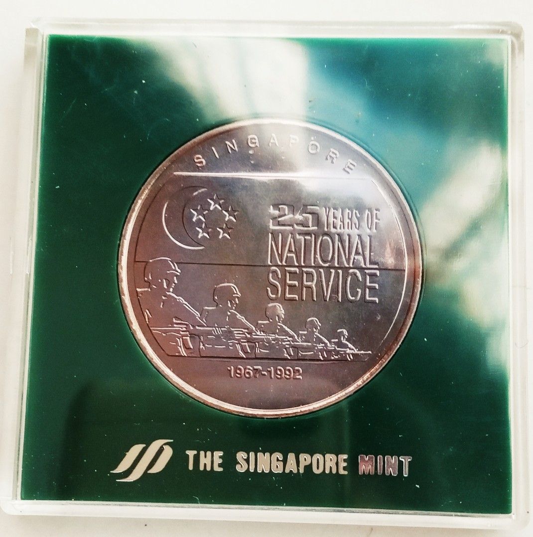 1992 25 Years of Singapore National Service Medallion, Hobbies & Toys ...