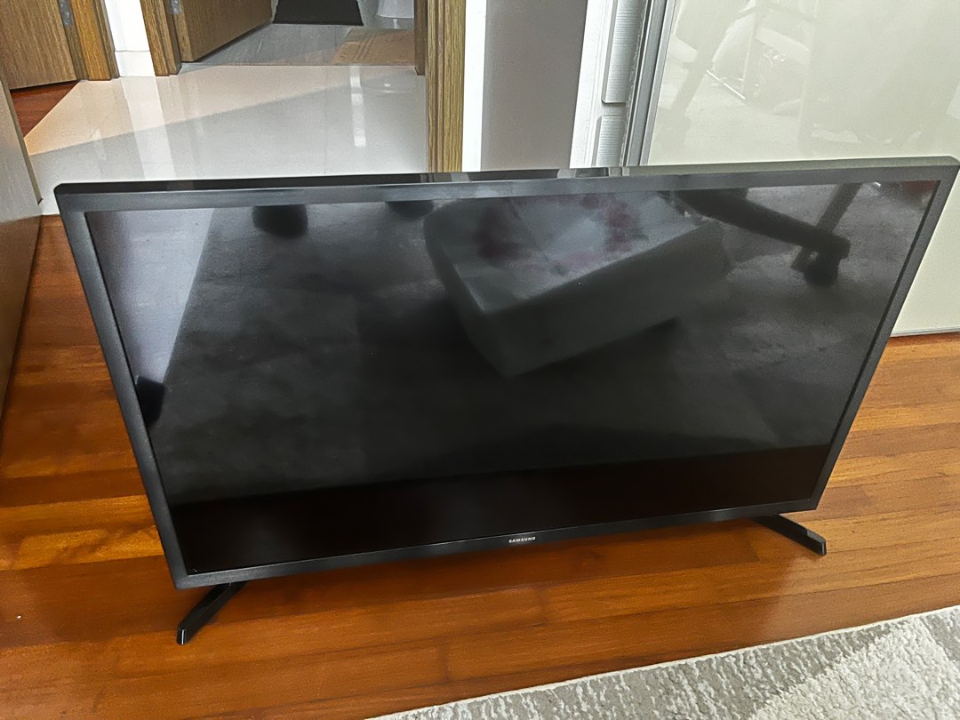 32 Inch Samsung Smart TV, TV & Home Appliances, TV & Entertainment, TV ...