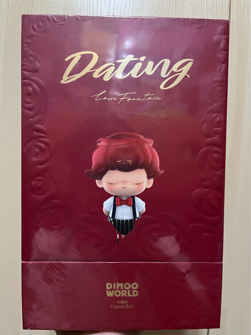 全新 Dimoo World 水晶球 音樂盒, 興趣及遊戲, 玩具 & 遊戲類 - Carousell