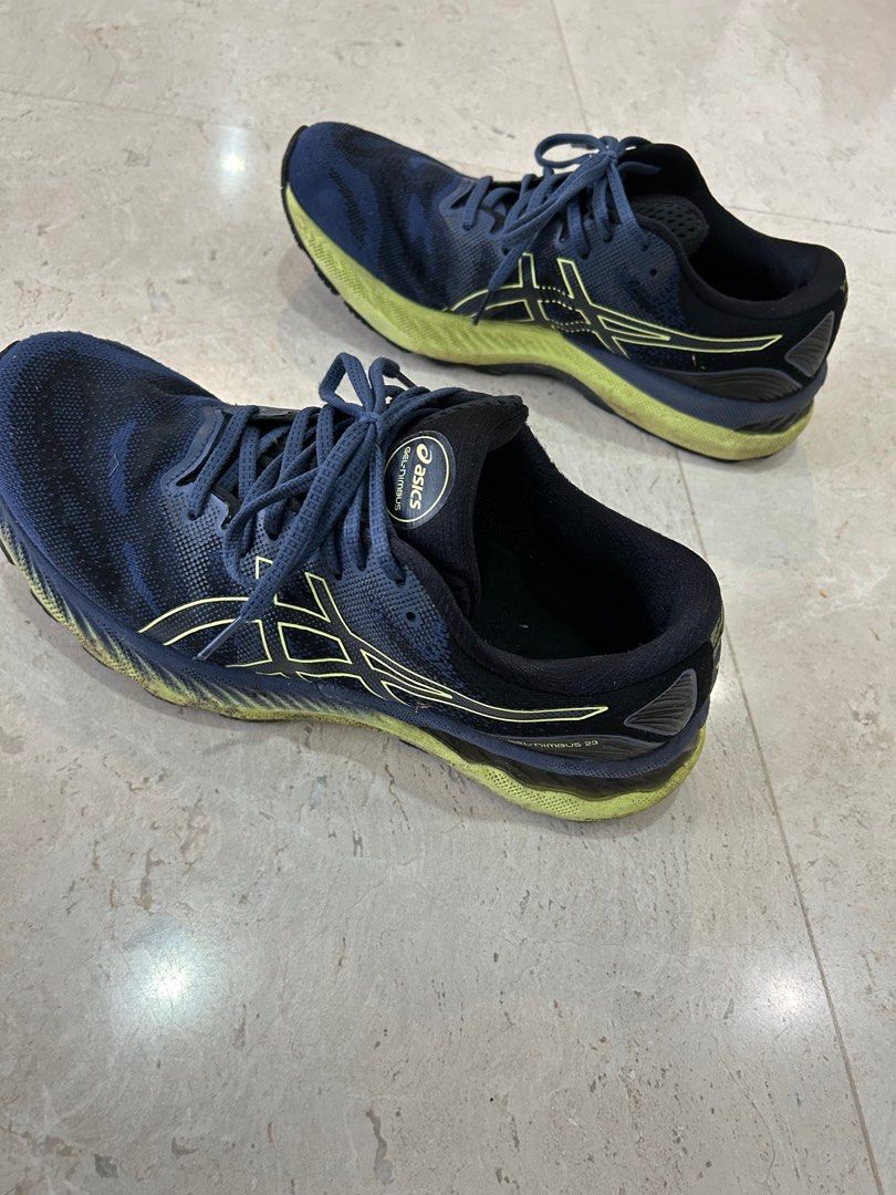 ASICS NIMBUS 23, Men's Fashion, Footwear, Sneakers on Carousell