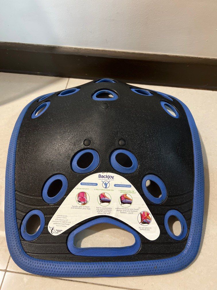 Backjoy seat lumbar support, Health & Nutrition, Braces, Support & Protection on Carousell