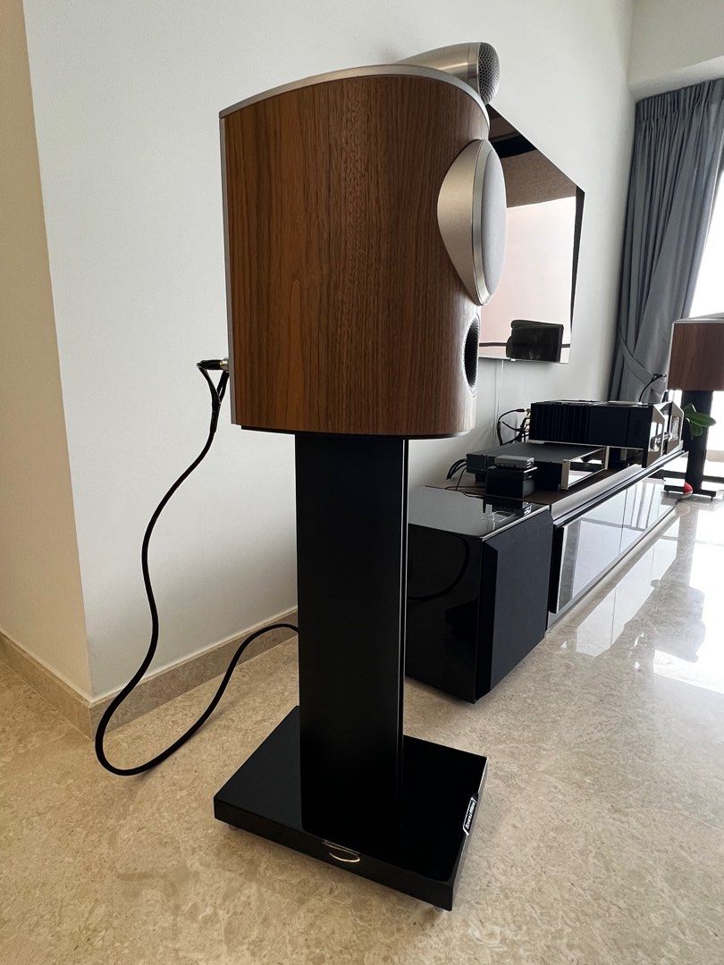 B&W 805 D4 with Original Stand and DB4s Subwoofer, Audio, Soundbars ...