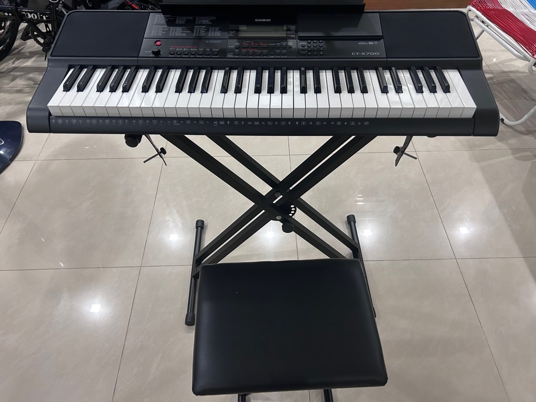 Casio CTX-700 Piano, Hobbies & Toys, Music & Media, Musical Instruments ...