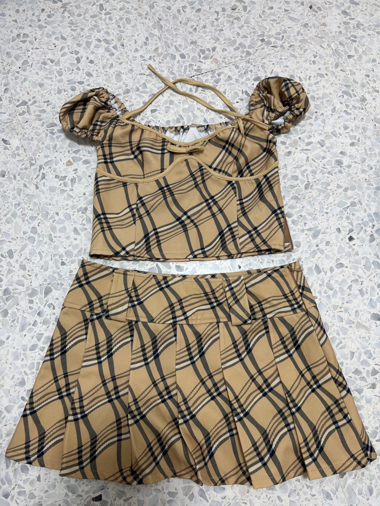 Checkered set, Women's Fashion, Dresses & Sets, Sets or Coordinates on ...