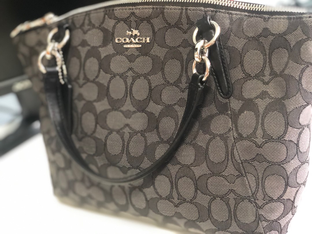 Coach bag, Luxury, Bags & Wallets on Carousell
