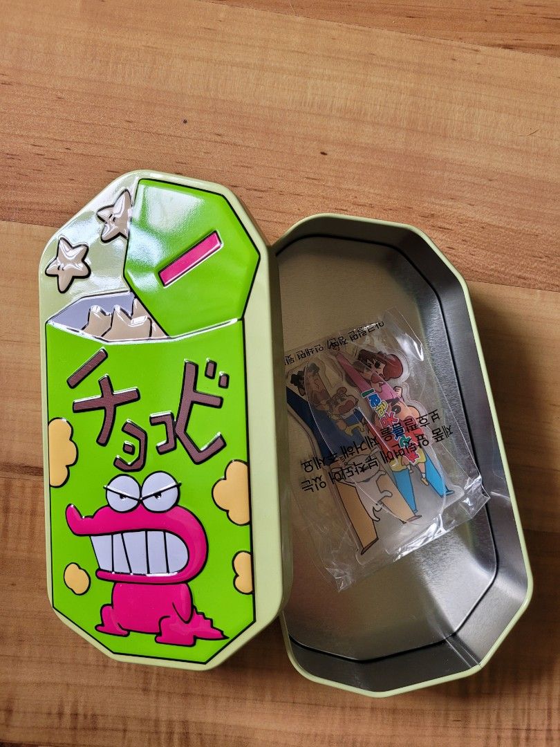 Crayon Shin Chan Picnic Figure with Tin, Hobbies & Toys, Collectibles ...
