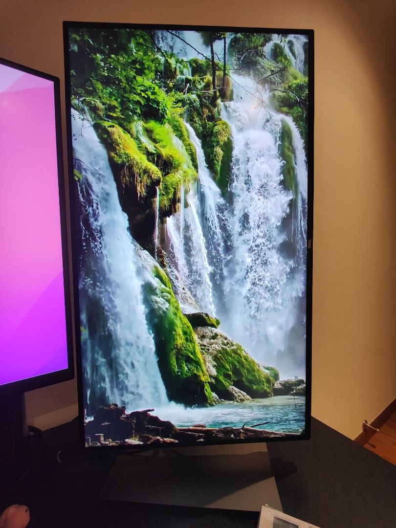 Dell UltraSharp U2720Q 27 Inch 4K UHD (3840 x 2160) LED Backlit LCD IPS ...