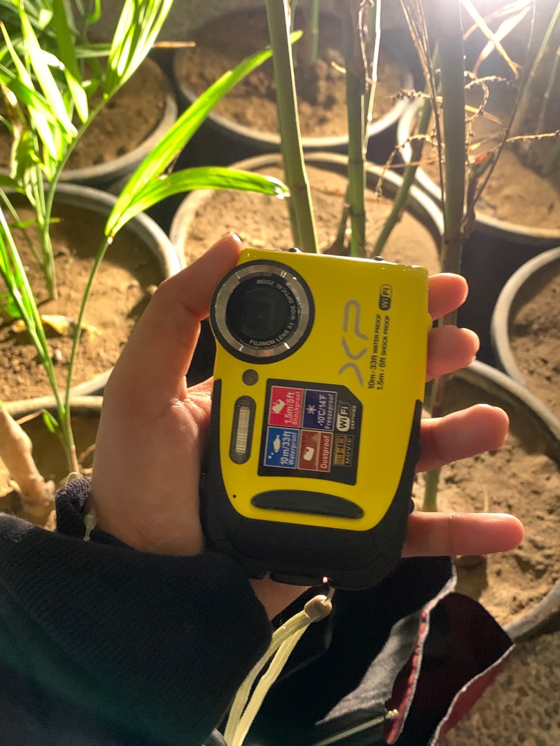 DIGI CAM FUJIFILM XP70 VINTAGE OUTPUT WITH DATE STAMP on Carousell