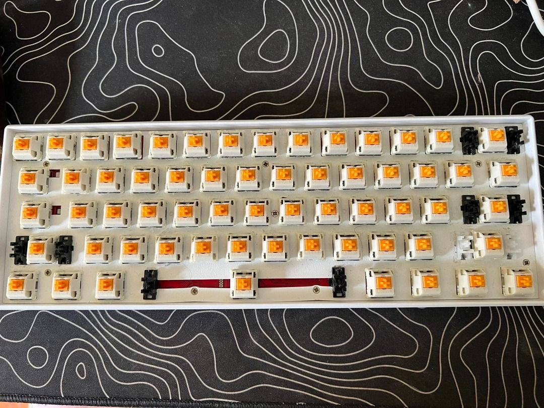 Glorious Panda Switches (Tactile) (68 Switches) on Carousell