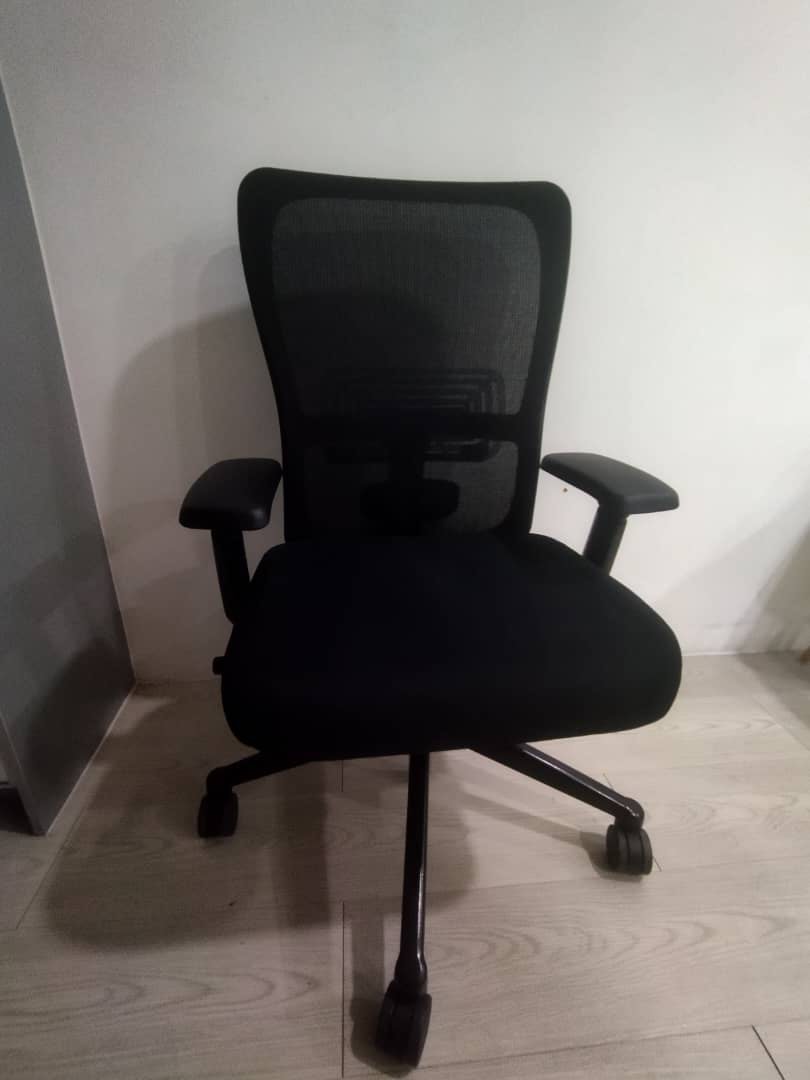 Haworth, Furniture & Home Living, Furniture, Chairs on Carousell