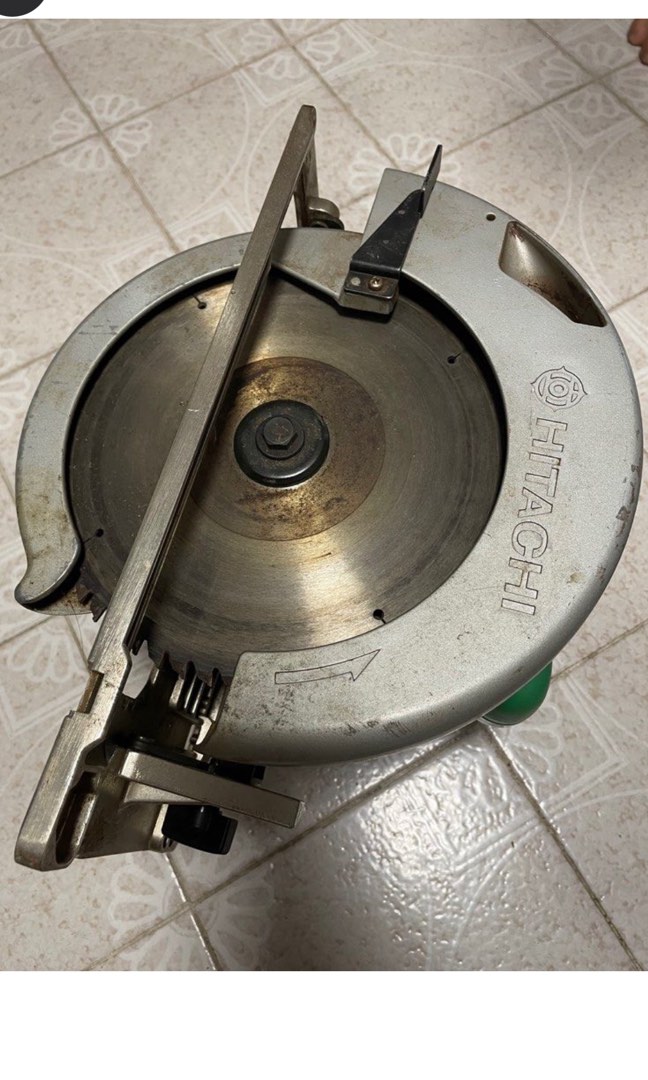 Hitachi wood circular c8 saw machine, Furniture & Home Living, Home ...