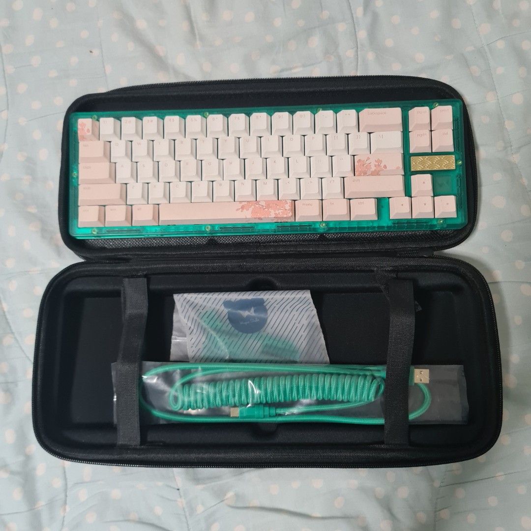 Ikki68 Aurora R1 Custom Mechanical Keyboard by Wuque Studios, Computers ...