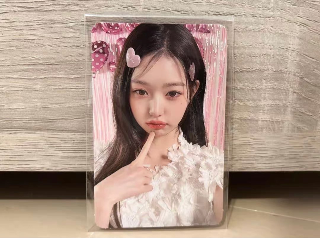 IVE AMUSE HAPA WONYOUNG POB PHOTOCARD PC, Hobbies & Toys, Collectibles ...