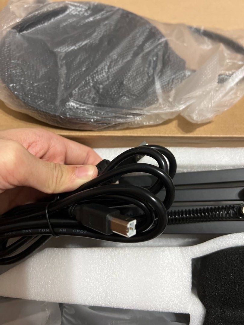 MANLI professional condenser microphone, Audio, Microphones on Carousell