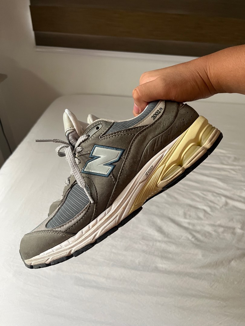 New Balance 2002r Japan Colorway, Men's Fashion, Footwear, Sneakers on ...