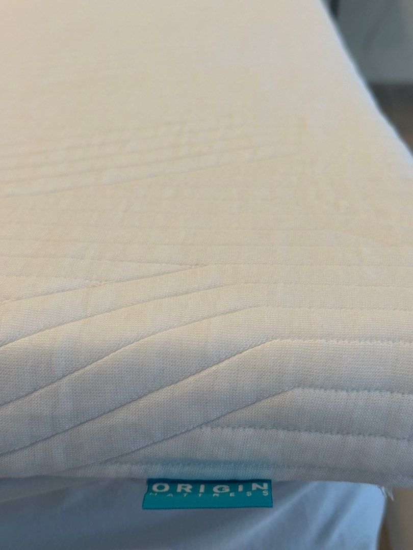 Origin Contour Ergonomic Memory Foam Mattress Topper (King Size), Furniture & Home Living ...