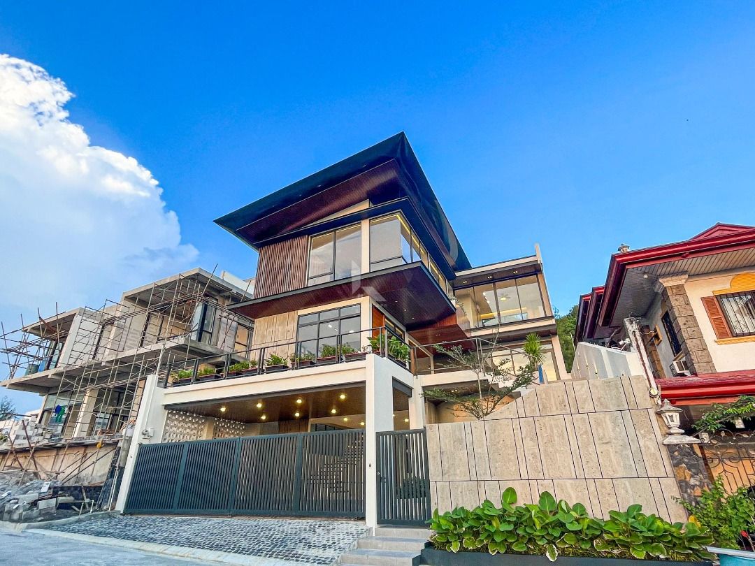 Overlooking City view House for sale in Antipolo City near Ortigas ave ...