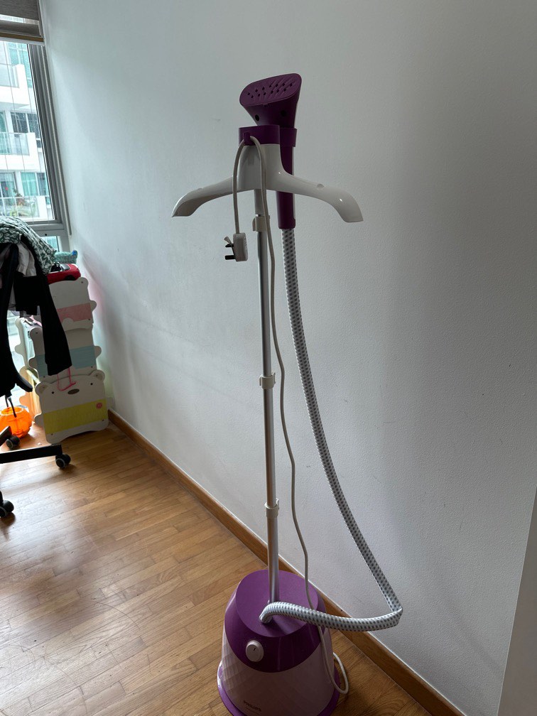 Philips Stand steam iron in almost new condition, TV & Home Appliances ...