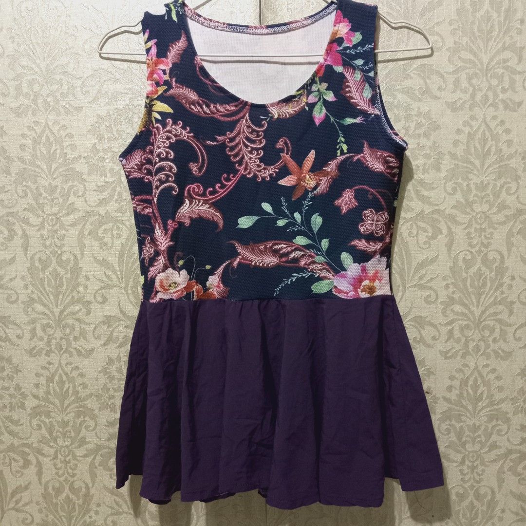 Purple Dress bunga top, Fesyen Wanita, Pakaian Wanita, Atasan di Carousell