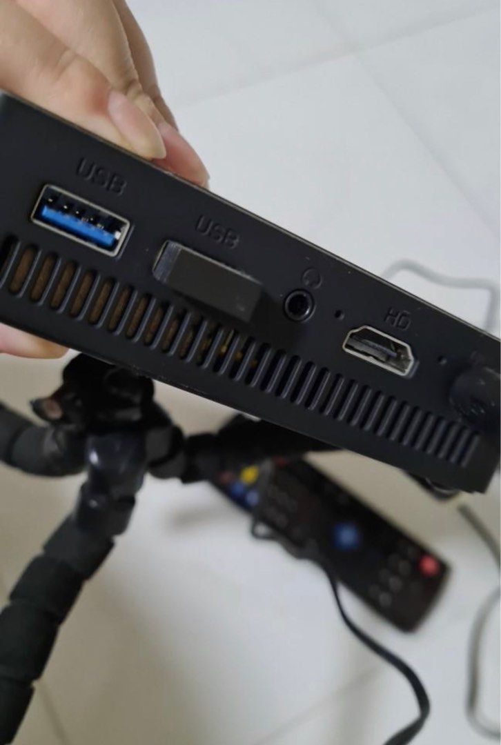 Red Bean 4K Projector, TV & Home Appliances, TV & Entertainment ...