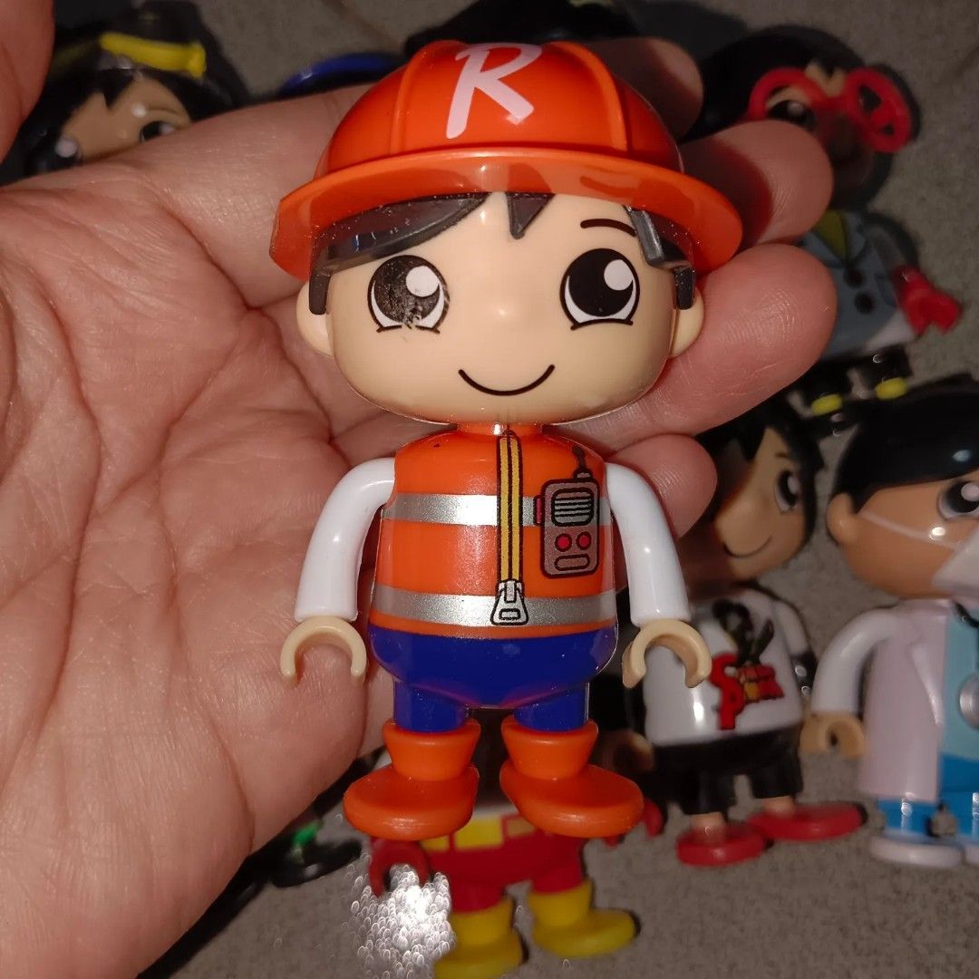 Ryan's World Figurine Ryan's Toy Review, Hobbies & Toys, Toys & Games ...