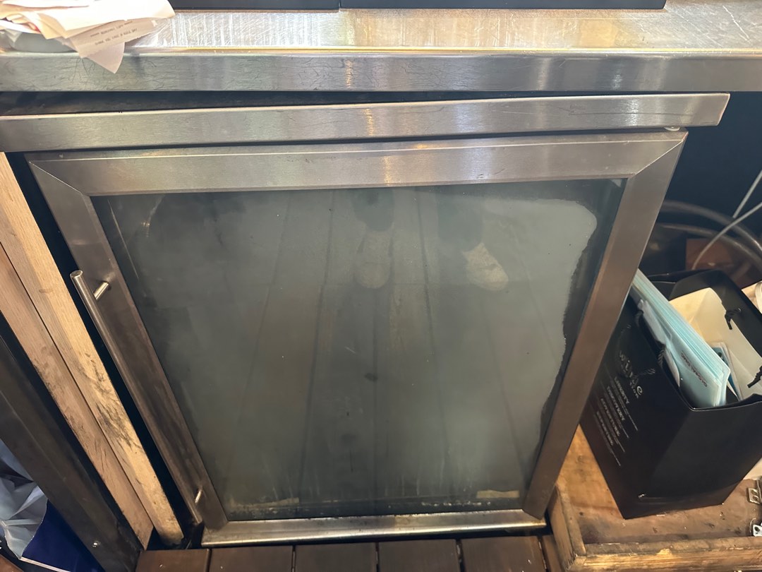 Small chiller, TV & Home Appliances, Kitchen Appliances, Refrigerators ...