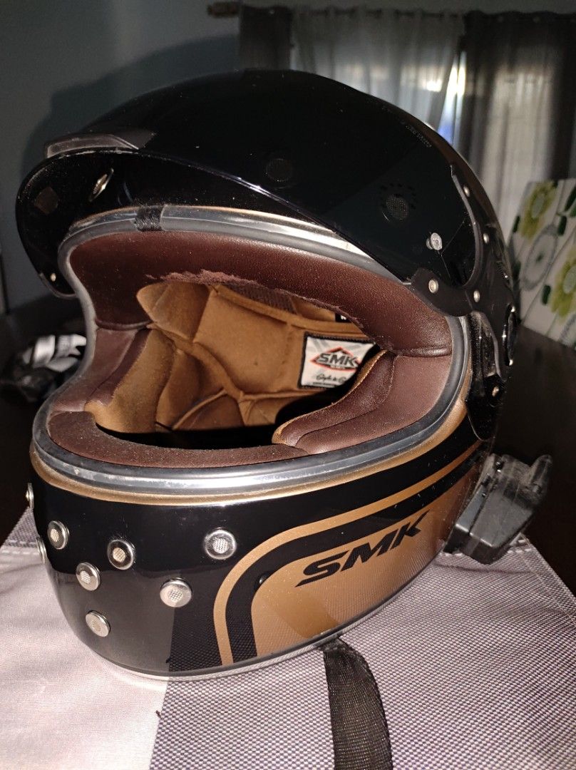 SMK Retro Seven full face helmet on Carousell