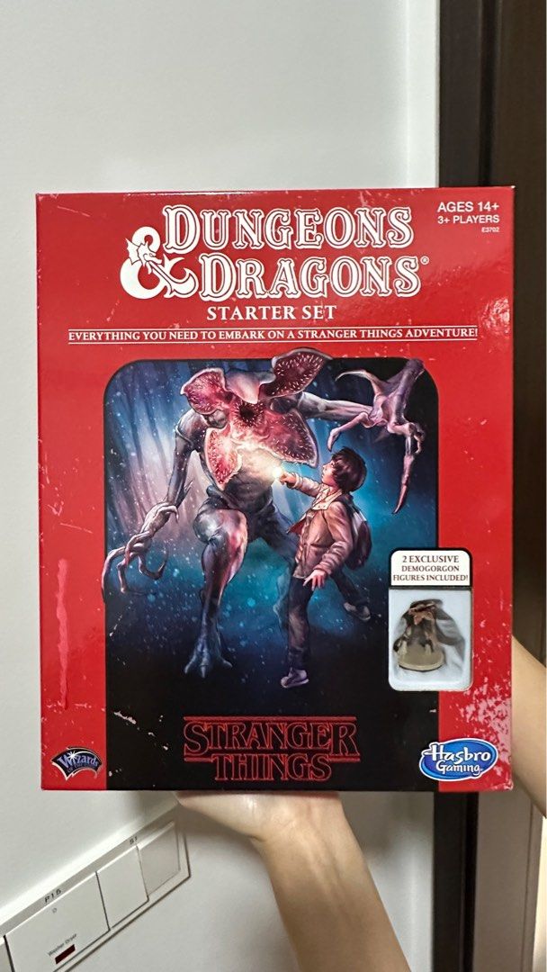 Stranger Things Dungeons & Dragons Starter Set, Hobbies & Toys, Toys ...