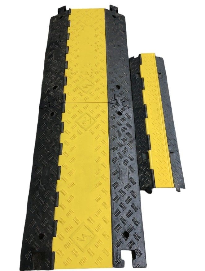 Super Heavy Duty 32 Channel Cable Protector Ramp Guard Rubber Top ...