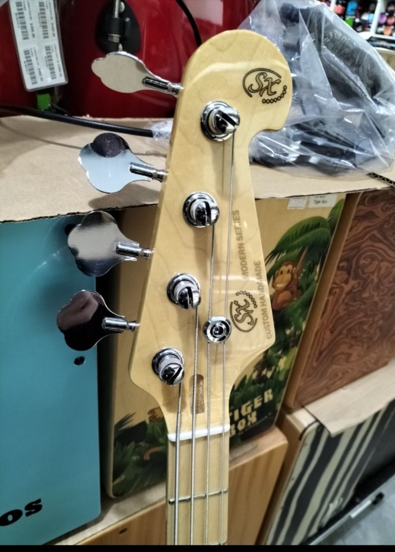 SX-4 Strings Electric PB Electric Bass w/Bag, (SBM2/BF) New !, Hobbies & Toys, Music & Media ...