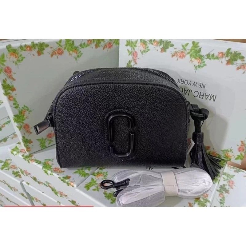 Tas Mark Jacobs Shutter Crossbody Bag, Barang Mewah, Tas & Dompet di ...