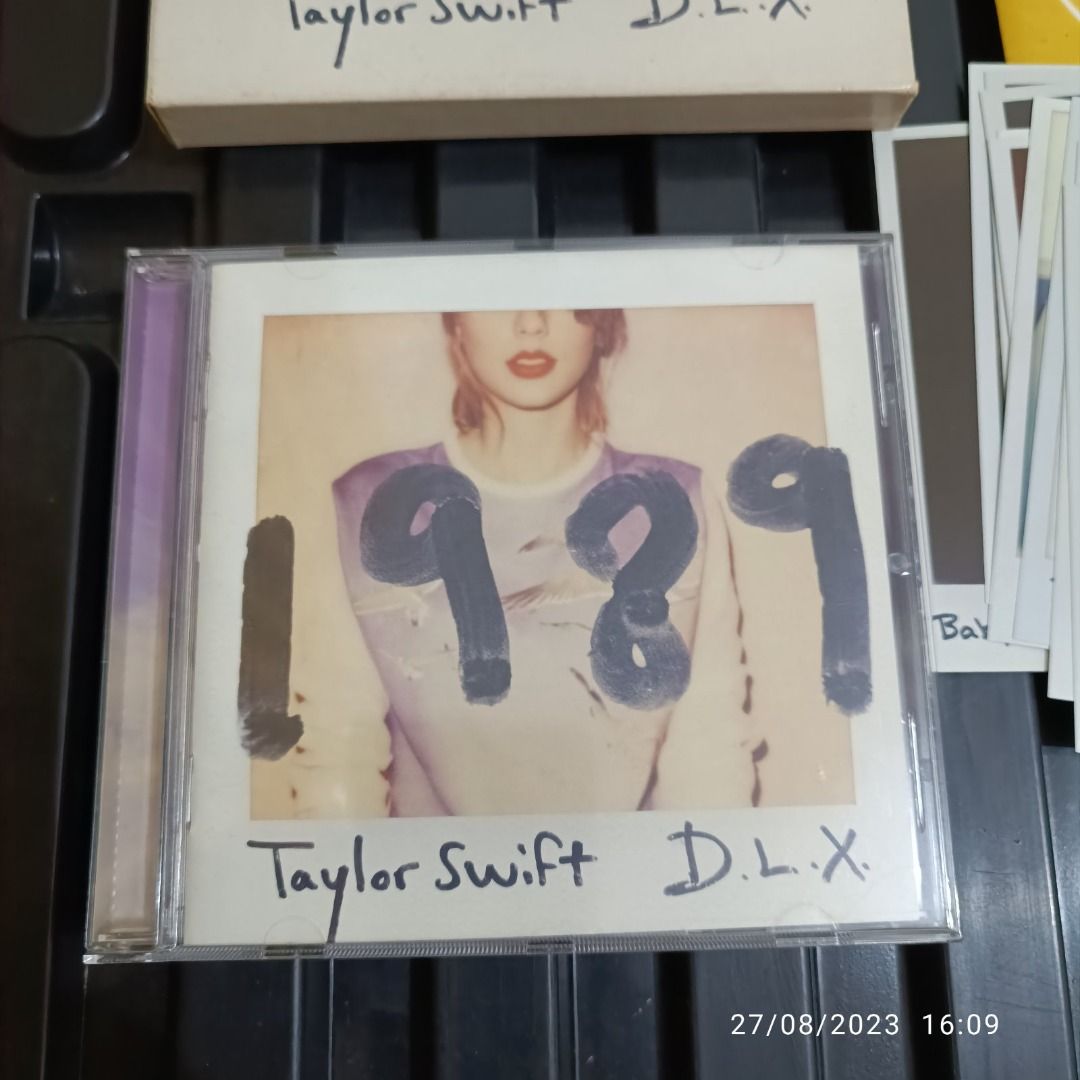 Taylor Swift 1989 DLX Version (album only), Hobbies & Toys, Music ...