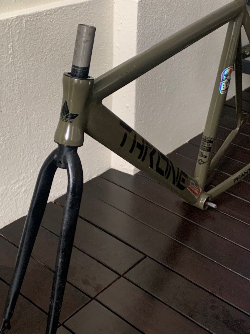 Throne phantom fs for fixie / track, Sports Equipment, Bicycles & Parts ...
