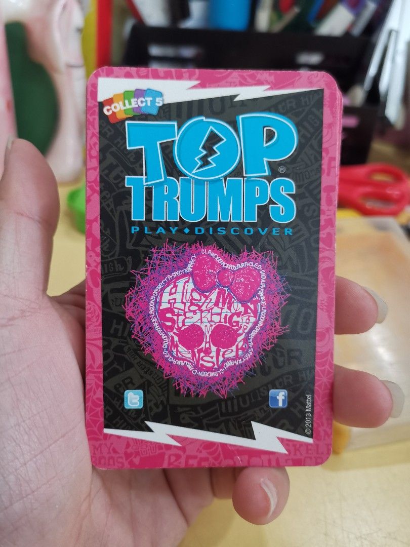 TOP TRUMPS Kids Card Games Who's The Fiercest, Hobbies & Toys, Toys ...