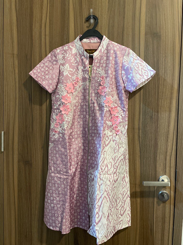 Traditional Indonesian Batik Dress, Women's Fashion, Dresses & Sets ...