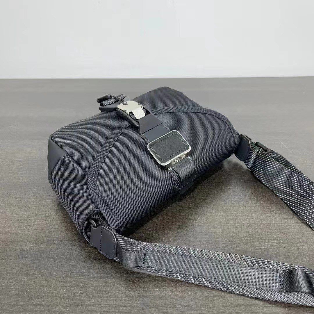 Tumi Alpha Bravo Compass Flap Crossbody-Black, Men's Fashion, Bags ...