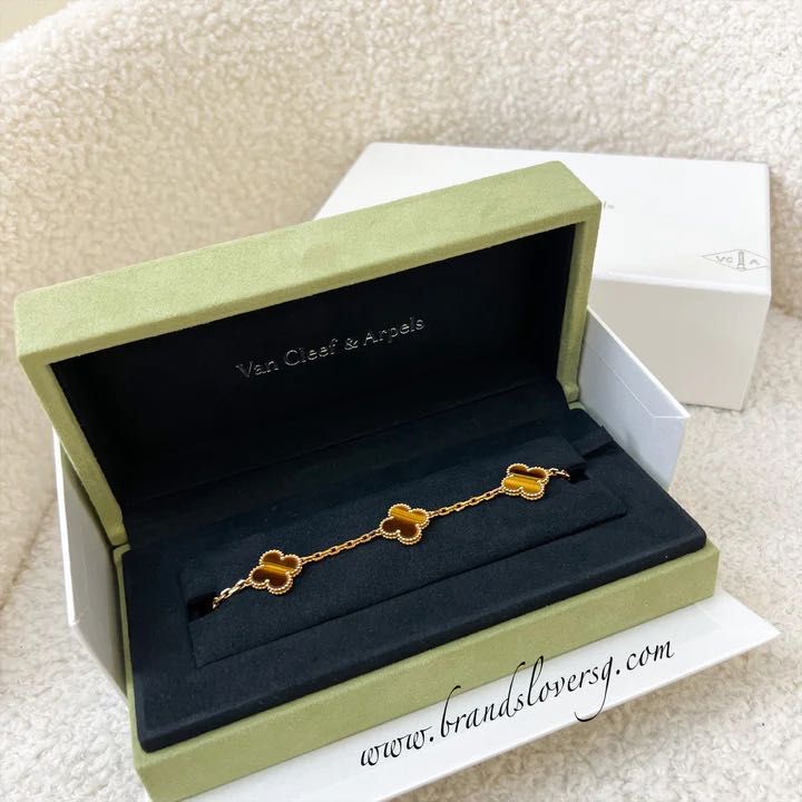Van Cleef & Arpels VCA Vintage Alhambra 5 Motifs Bracelet with Tiger ...