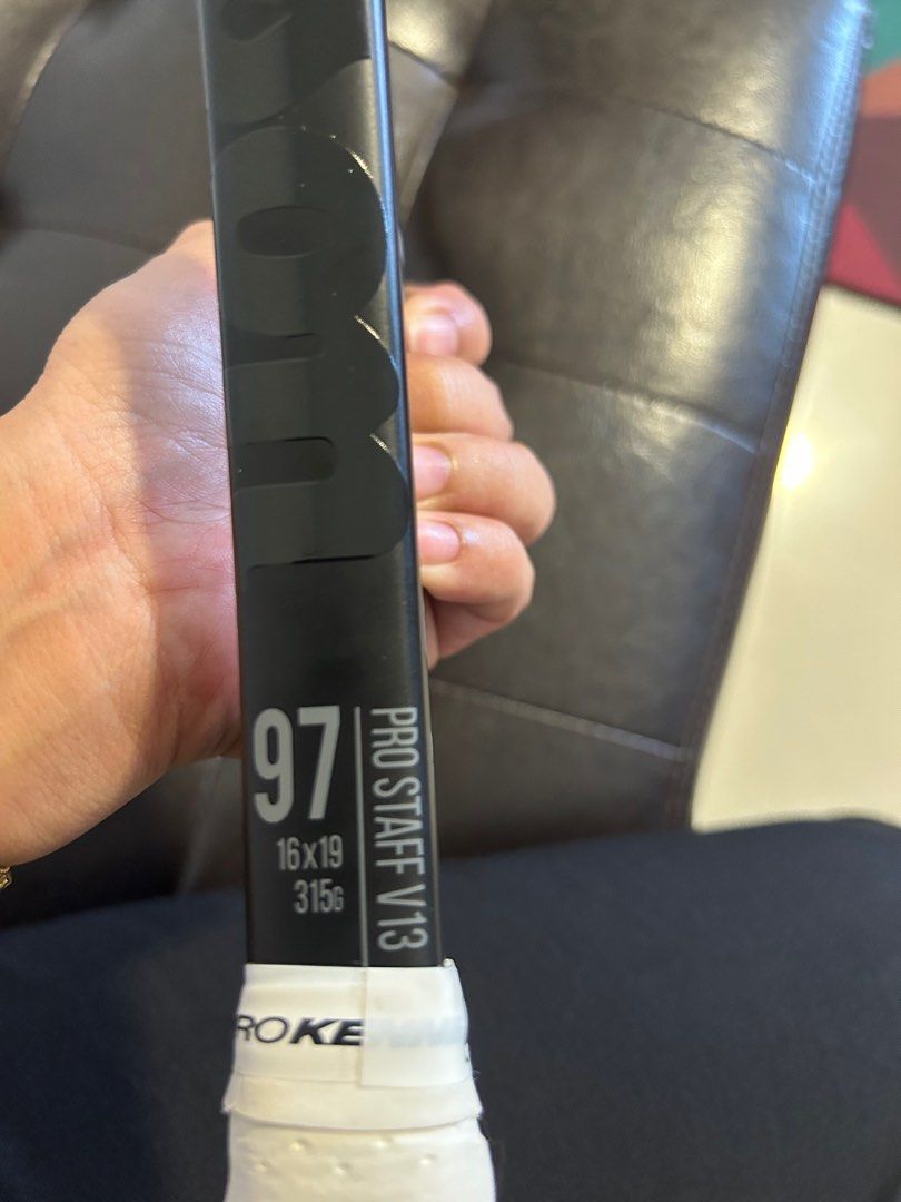 Wilson Pro Staff V13, Sports Equipment, Sports & Games, Racket & Ball ...