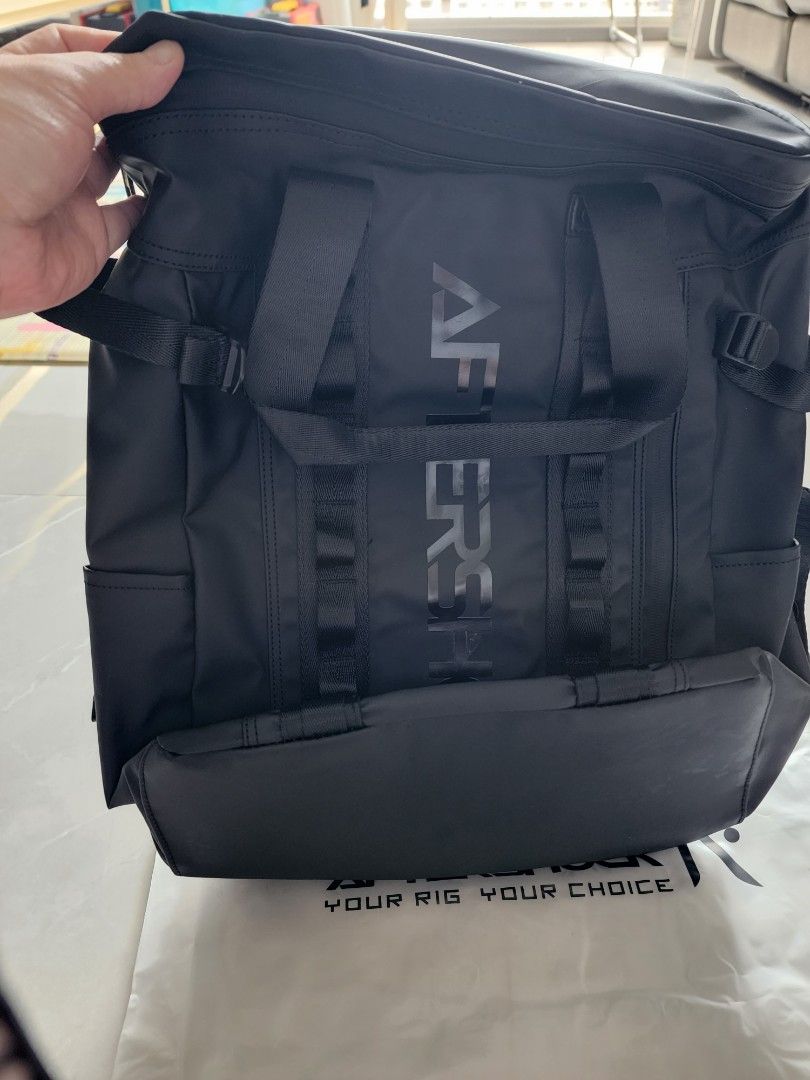 Aftershock Laptop Bag, Men's Fashion, Bags, Backpacks on Carousell