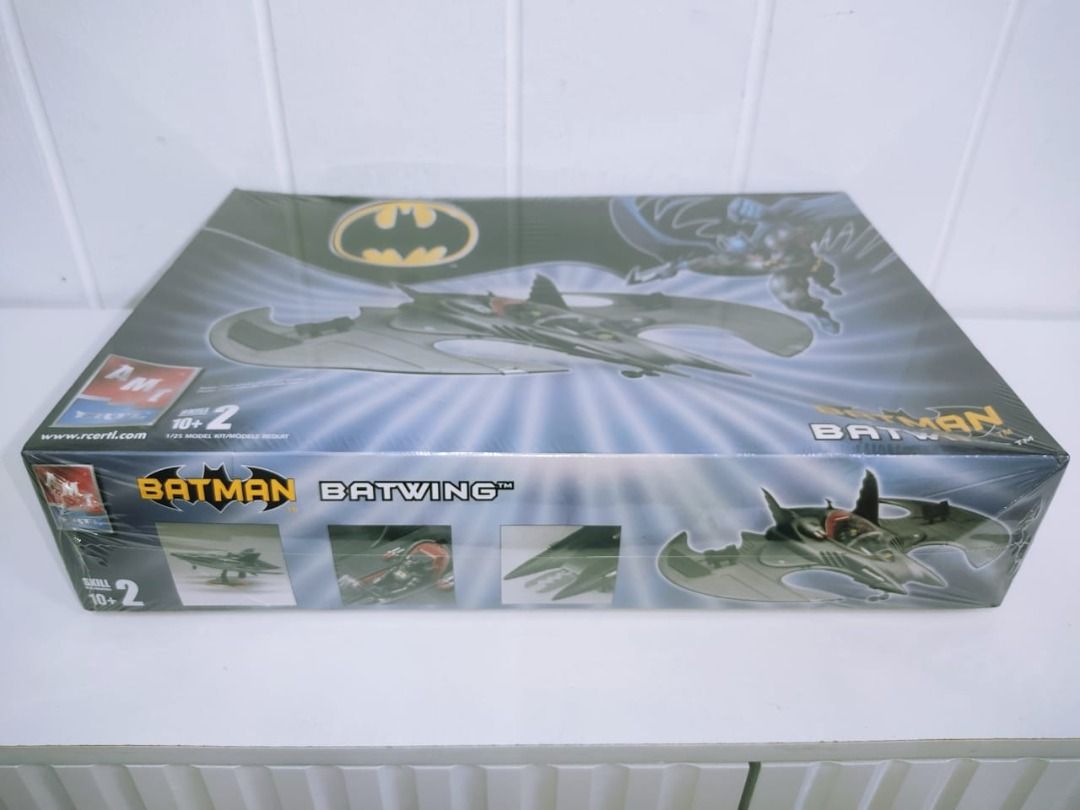AMT ERTL 1989 BATMAN - BATWING MODEL KIT, Hobbies & Toys, Collectibles ...