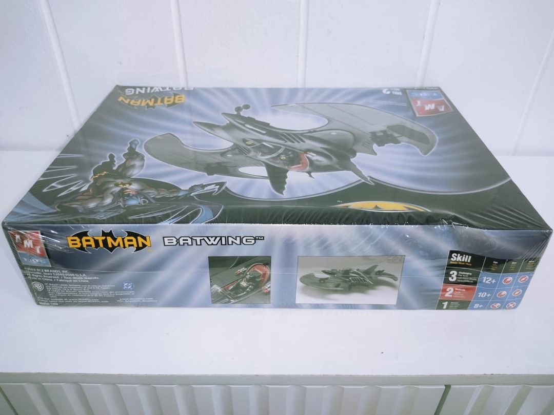 AMT ERTL 1989 BATMAN - BATWING MODEL KIT, Hobbies & Toys, Collectibles ...