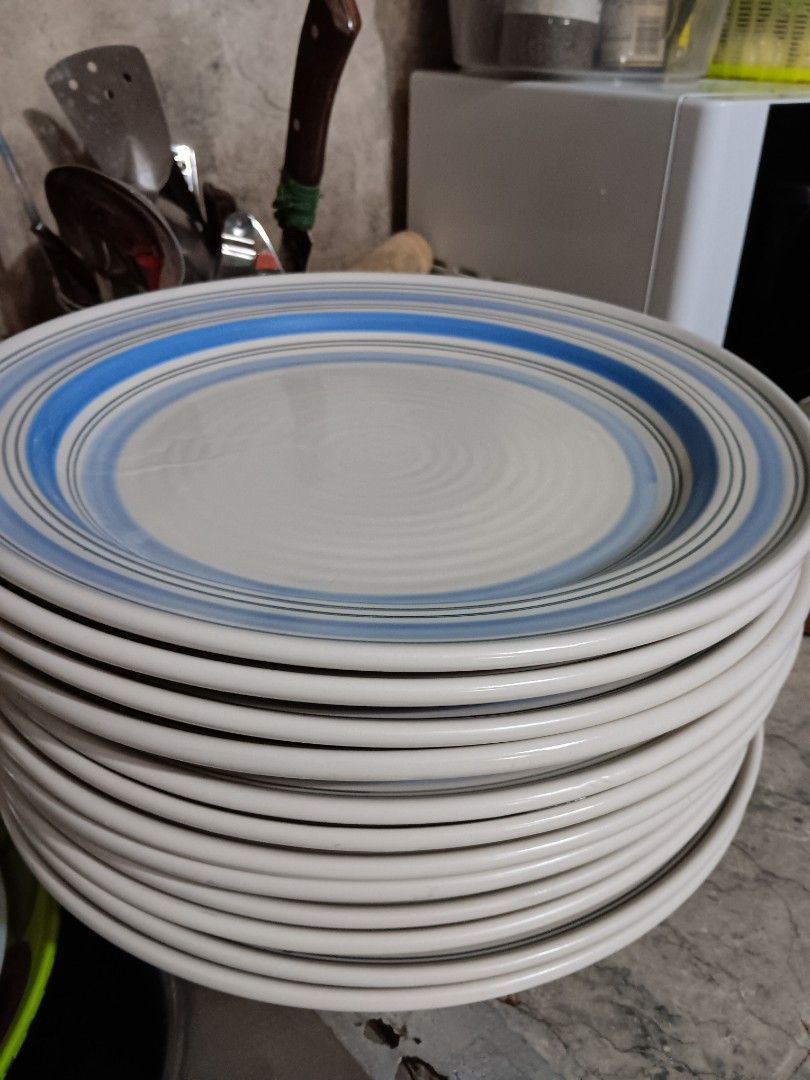 Buffet/Dinner plates, Furniture & Home Living, Kitchenware & Tableware ...