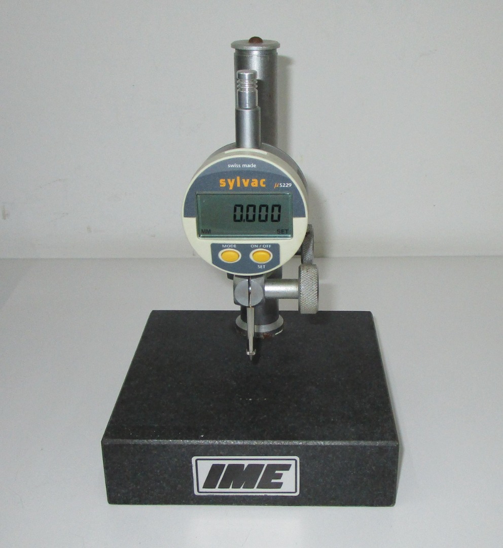 C340 Sylvac us229 digital indicator and adjustable granite stand, Computers & Tech, Office ...