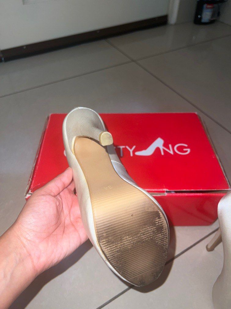 Christy ng pump wedding shoes, Women's Fashion, Footwear, Heels on ...