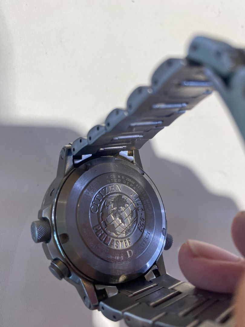 Citizen Nighthawk Titanium Eco-Drive Pilot Watch, Men's Fashion ...