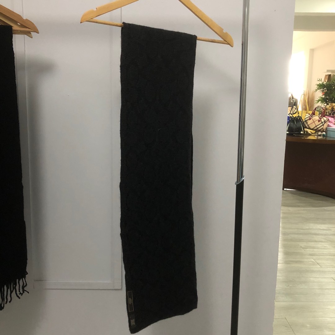 Coach Merino Wool and Cashmere Scaft, Women's Fashion, Watches ...