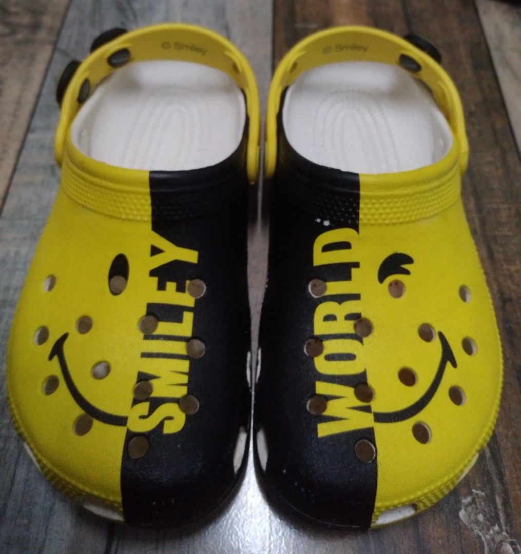 CROCS CLASSIC SMILEY CLOGS, Women's Fashion, Footwear, Slippers and ...