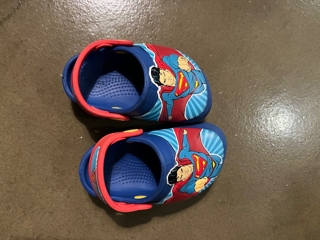 Crocs Superman, Babies & Kids, Babies & Kids Fashion on Carousell
