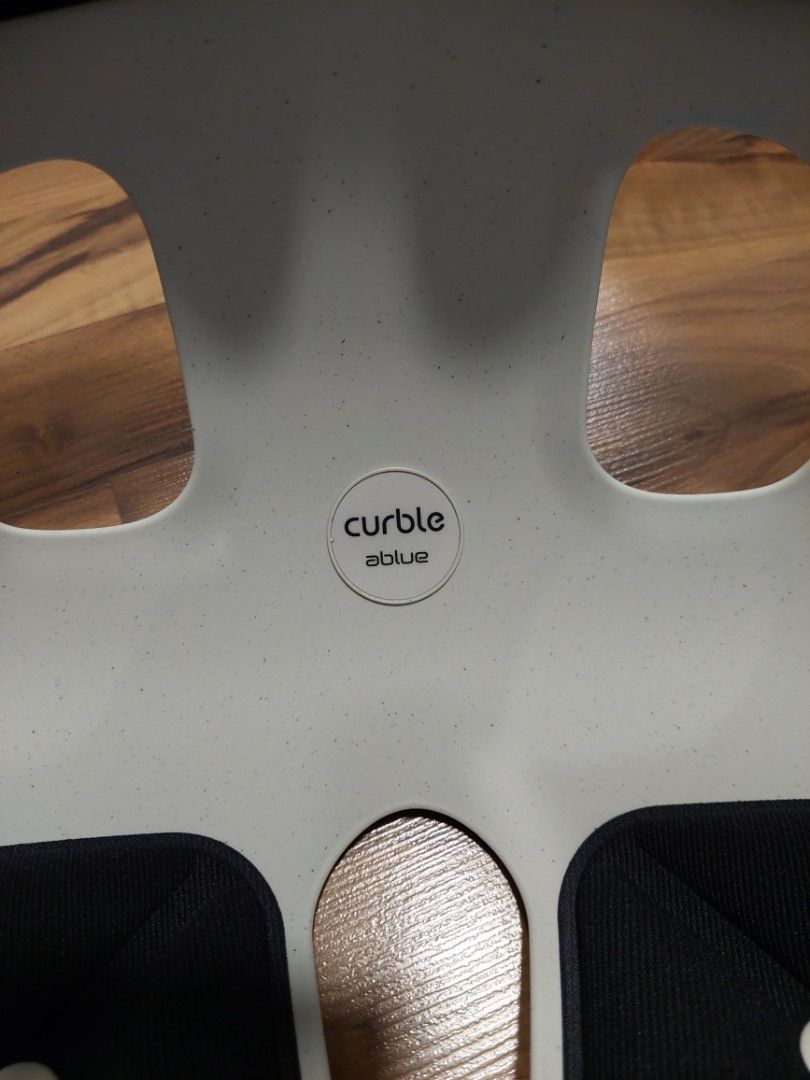 Curble Grand Black, Furniture & Home Living, Furniture, Chairs on Carousell