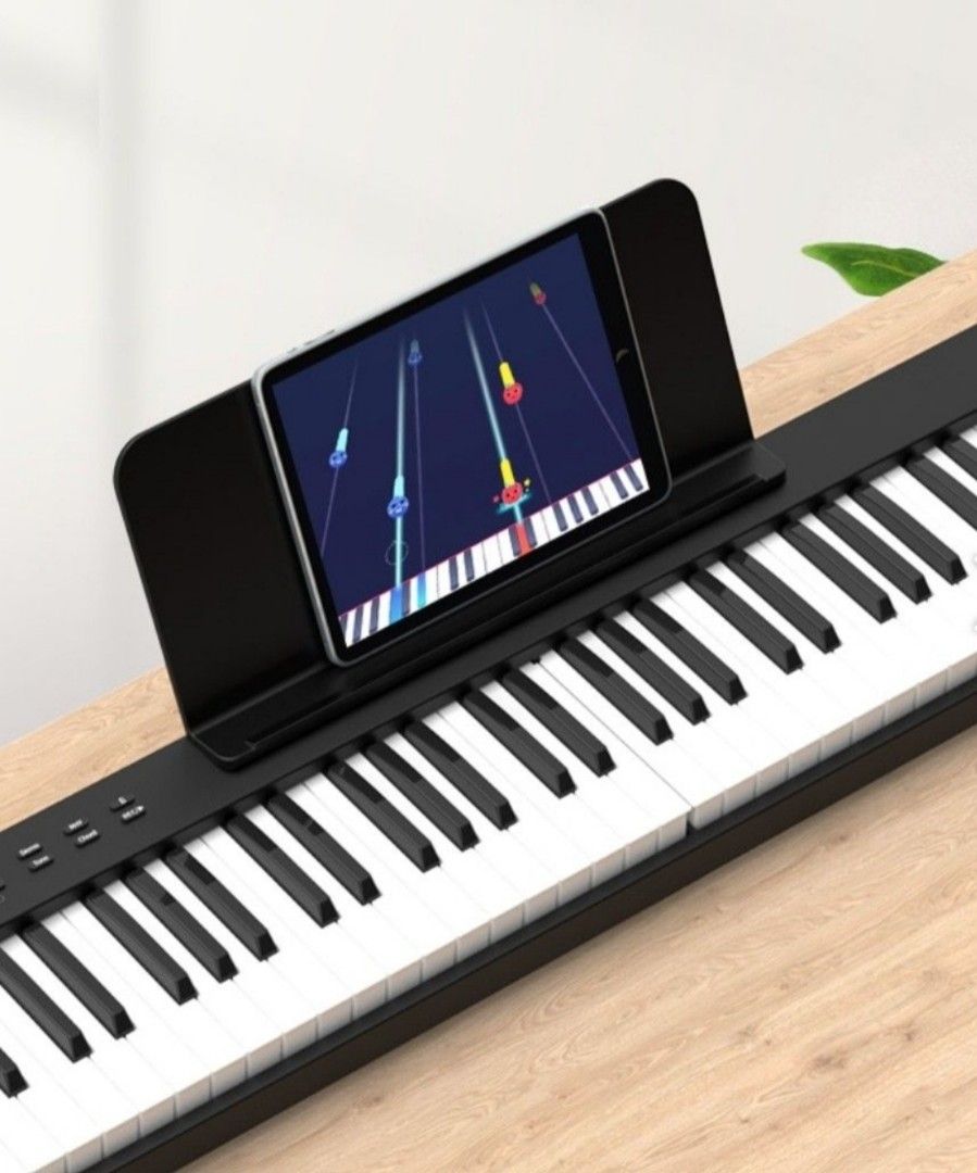 Digital Piano foldable, Hobbies & Toys, Music & Media, Musical Instruments on Carousell